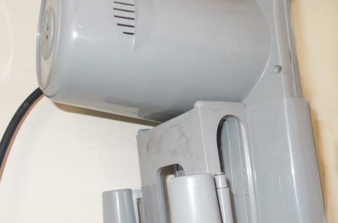 UNIQUE - BUCKET MOUNTED MINI WASHING MACHINE | Indiegogo