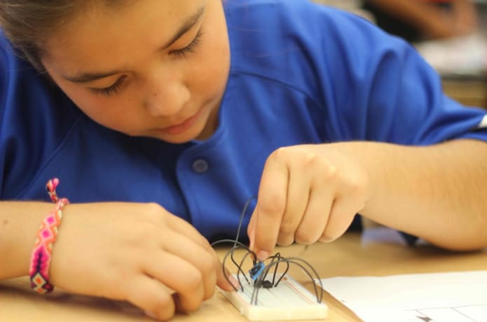 DIY Girls: Electronics, Coding and Hands-on Making Program for Girls ...