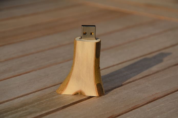 Timber - Wooden USB Flash Drive | Indiegogo