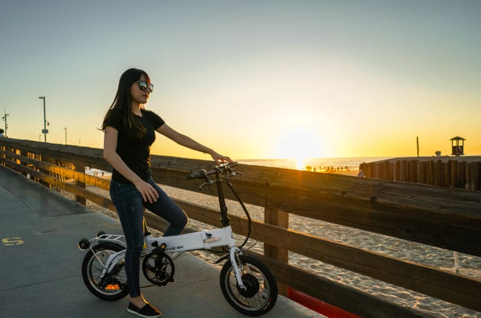 G-bike : The World's First Carry-on E-Bike | Indiegogo