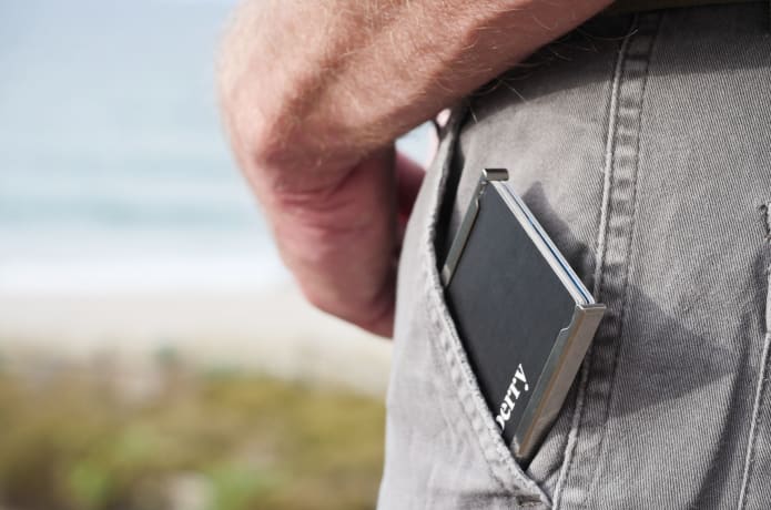 TiWallet - Minimalist Titanium Wallet | Indiegogo