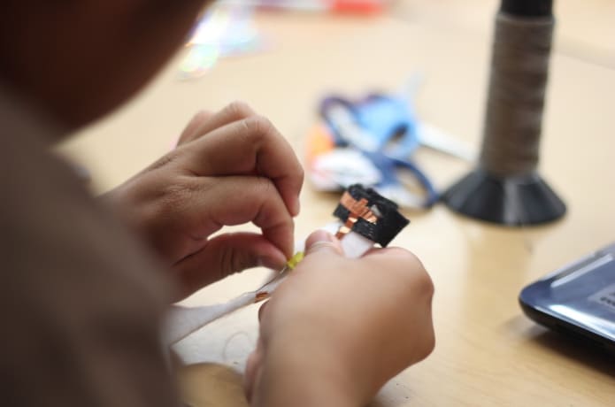 DIY Girls: Electronics, Coding and Hands-on Making Program for Girls ...