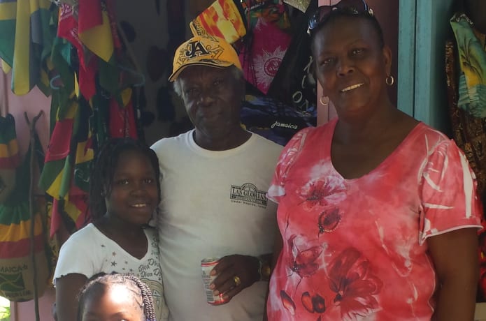 Help Cynthia Crooks Pay Her Cancer Treatment Costs | Indiegogo