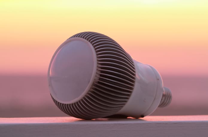 iLumi - The World's Most Intelligent Light Bulbs - Continued | Indiegogo