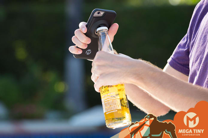 MEGAVERSE: The First Modular Anti-Gravity Case | Indiegogo