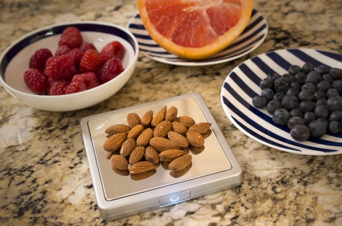 Slate: The Ultimate Smart Scale for Your Nutrition | Indiegogo