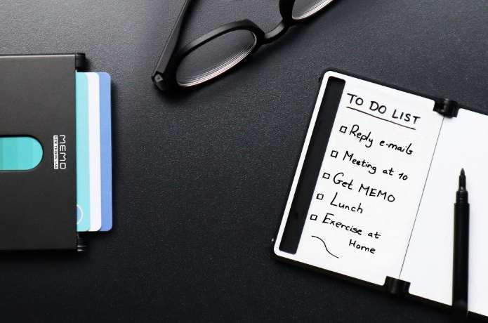 MEMO - The Whiteboard Wallet | Indiegogo
