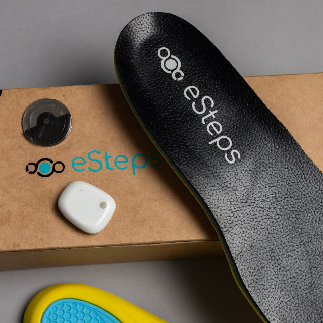 POZE-The Ultimate Posture Coach | Indiegogo